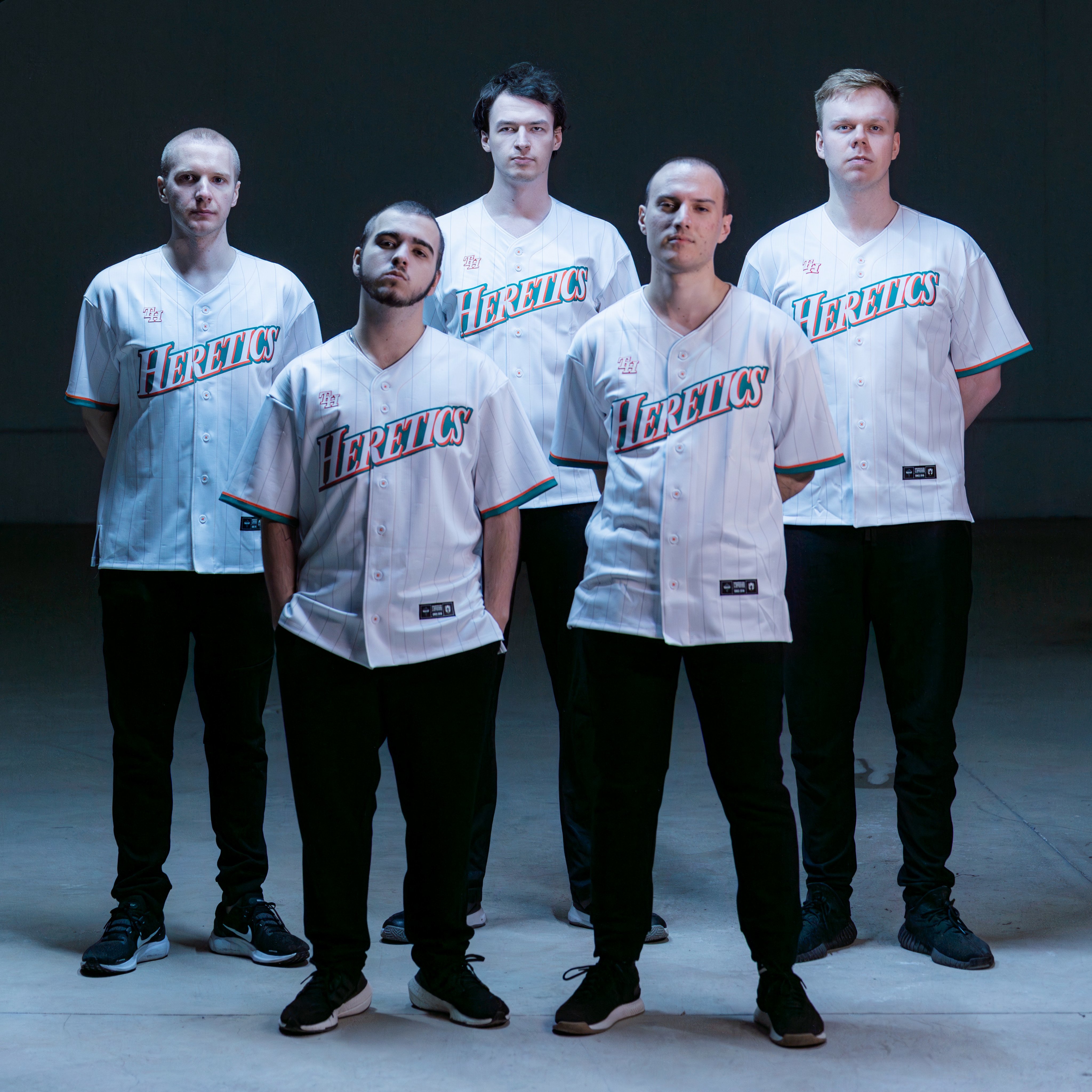 Team Heretics dévoile son équipe de LEC 2023 - League of Legends ...
