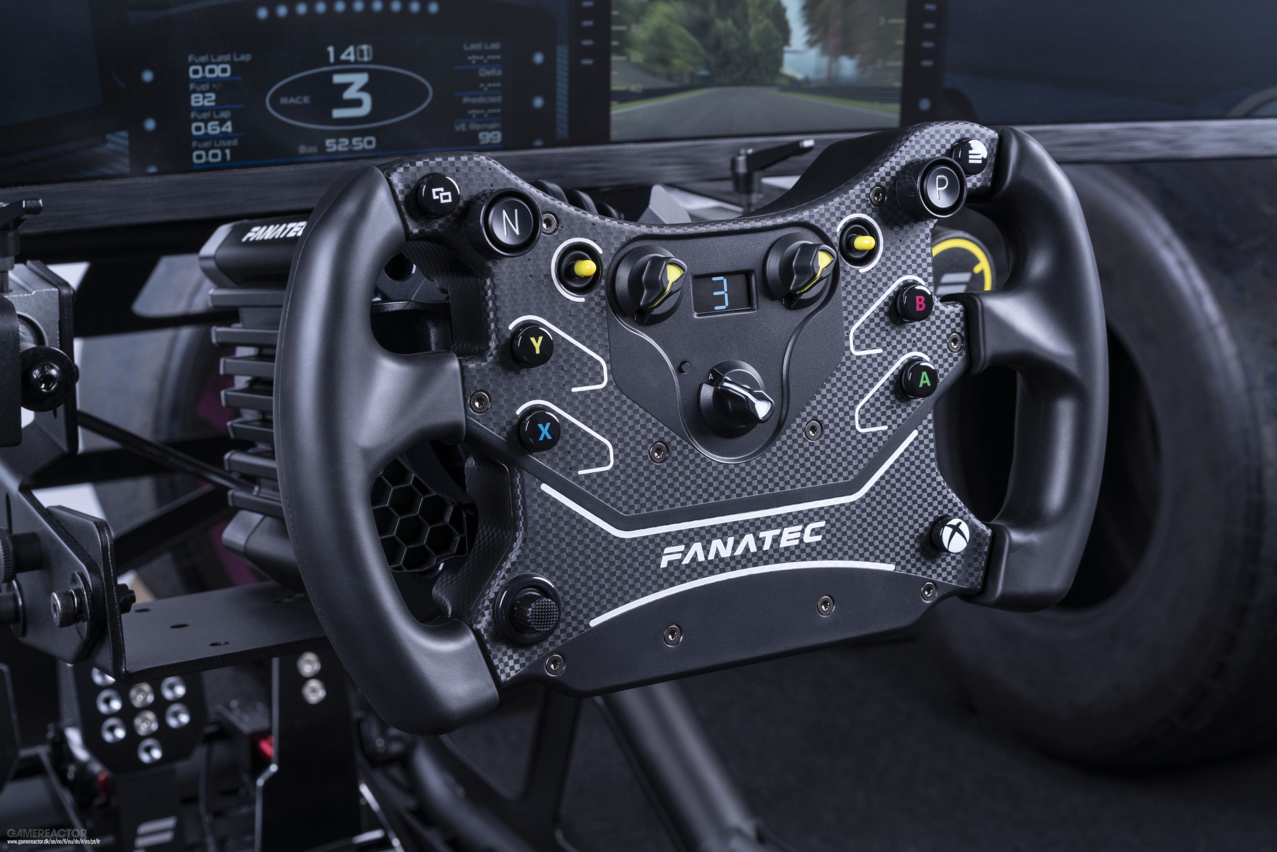 Fanatec dévoile le nouveau volant CSL - - Gamereactor