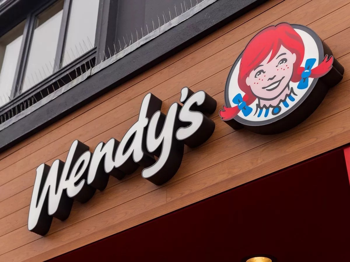 Wendy’s remplace les preneurs de commandes humains au volant par un chatbot IA - - Gamereactor