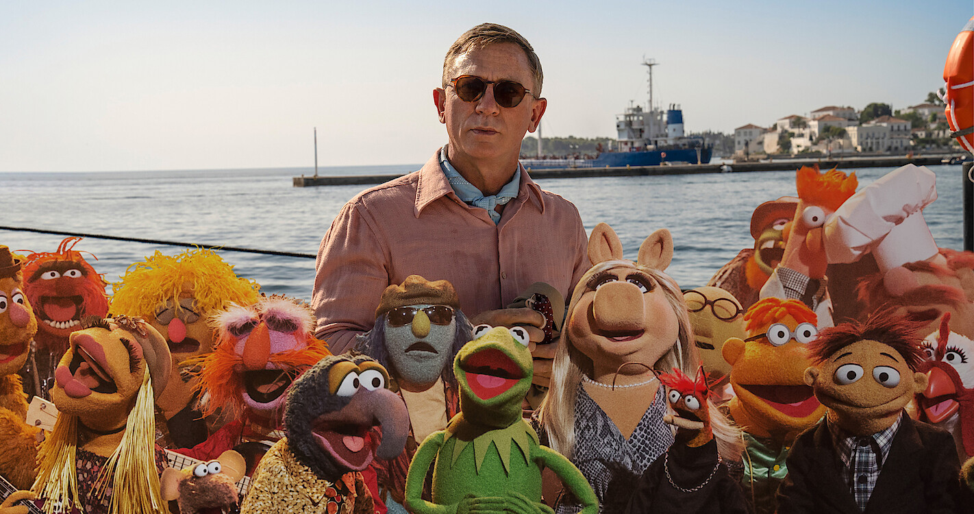 Rian Johnson a envisagé de faire un crossover Muppets-Knives Out ...