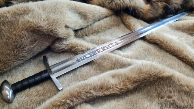 Une épée ancienne découverte par un enfant de six ans en Norvège ...