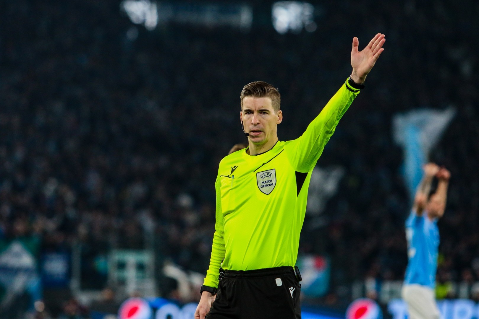 L'officiel du match controversé Saint-Étienne contre Lyon n'arbitrera ...