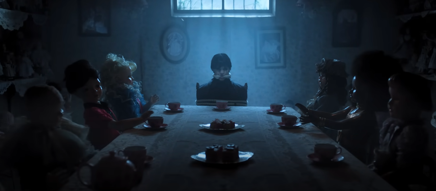 Wednesday est de retour - regarde les six premières minutes de la ...