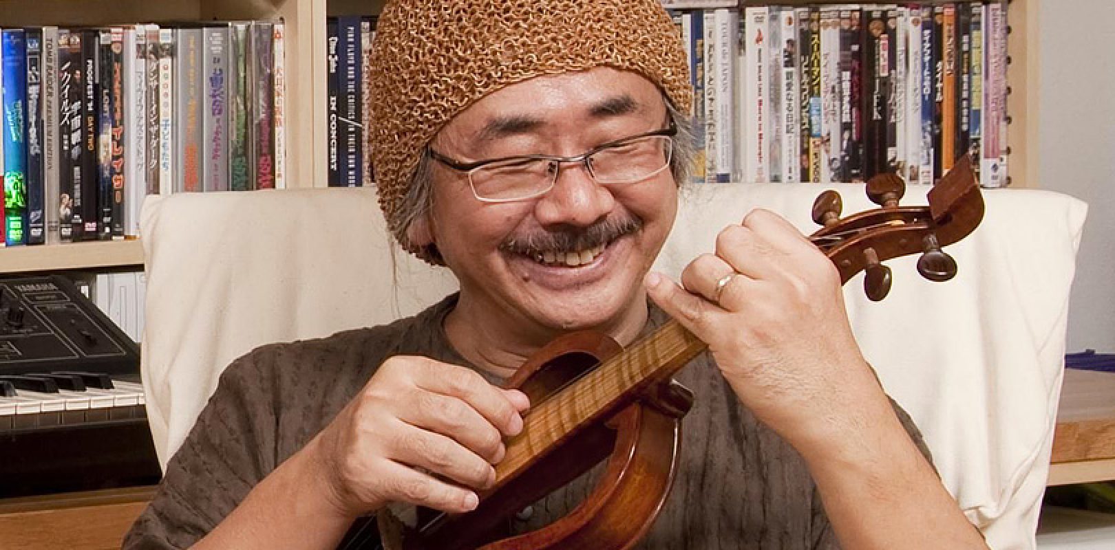 La biographie officielle de Nobuo Uematsu disponible en France ...