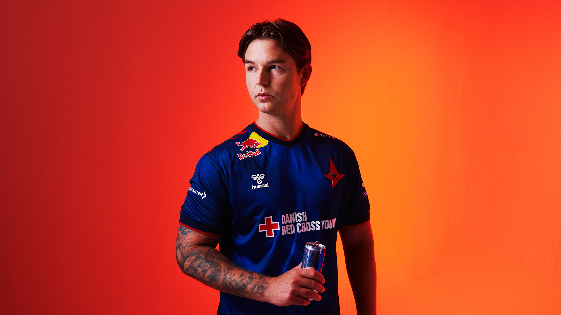 Red Bull et Astralis s'associent dans le cadre d'un partenariat ...